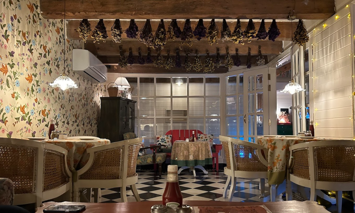 7 Reasons Why Café De Piccolo Chandigarh Is A Charming Haven For Coffee ...